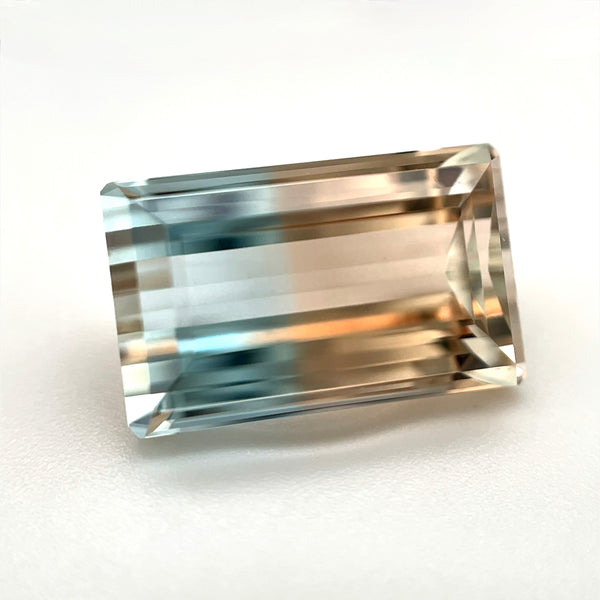Bi-Color Topaz - Ukraine - Gem Dragon Auctions